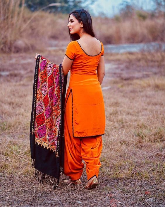 Latest 100 Punjabi Fashion Ideas - ਮੁਟਿਆਰ - Pind to Runway: Exploring ...